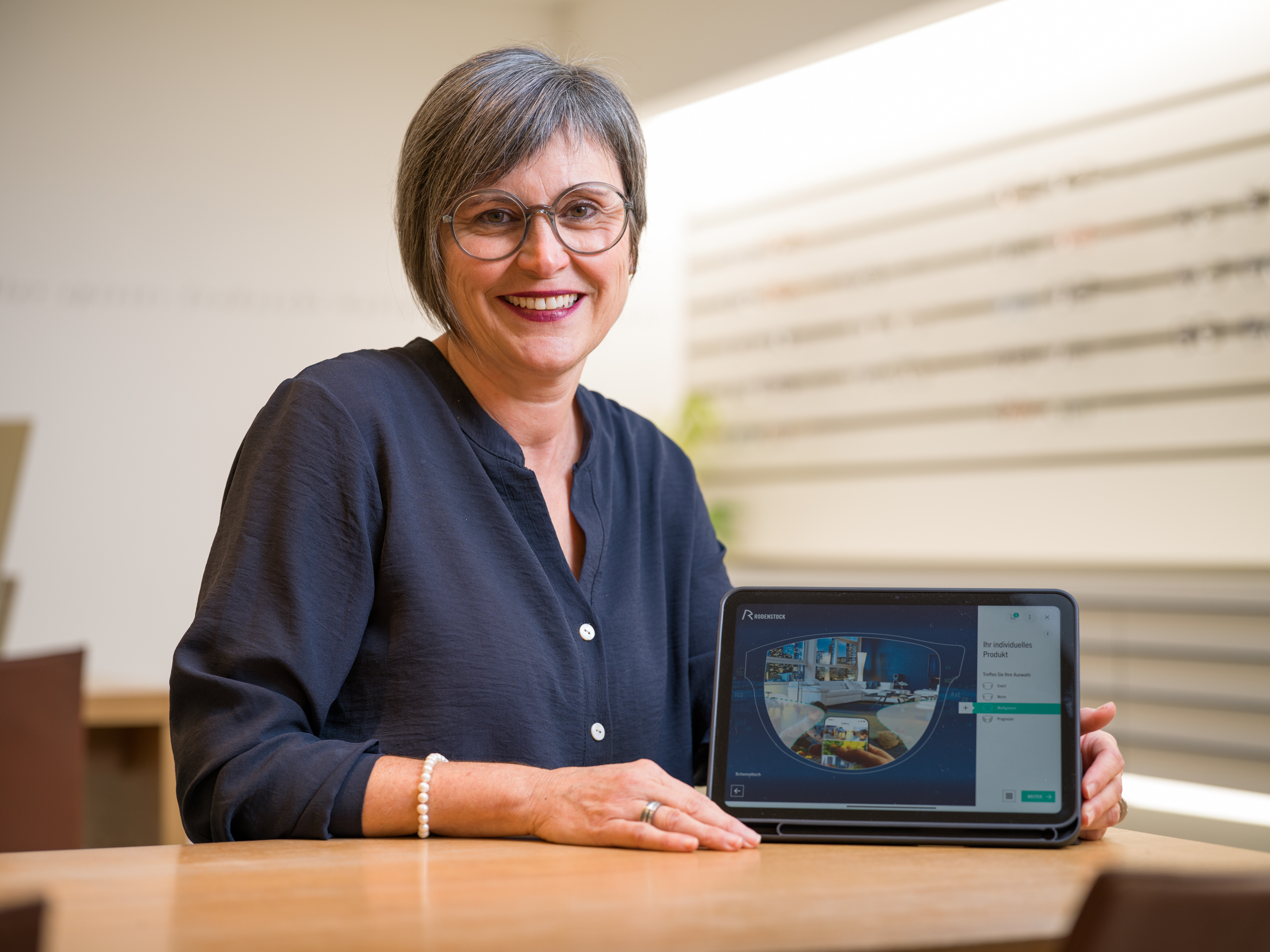 Unsere Glasmeisterin – Urech Optik